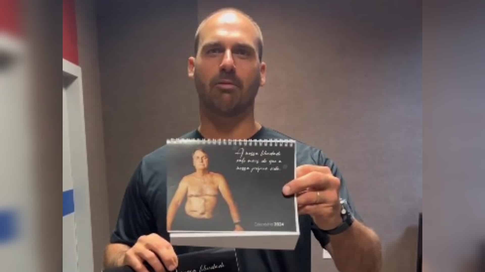 Com Bolsonaro sem camisa e cicatriz à mostra, Eduardo Bolsonaro promove ...
